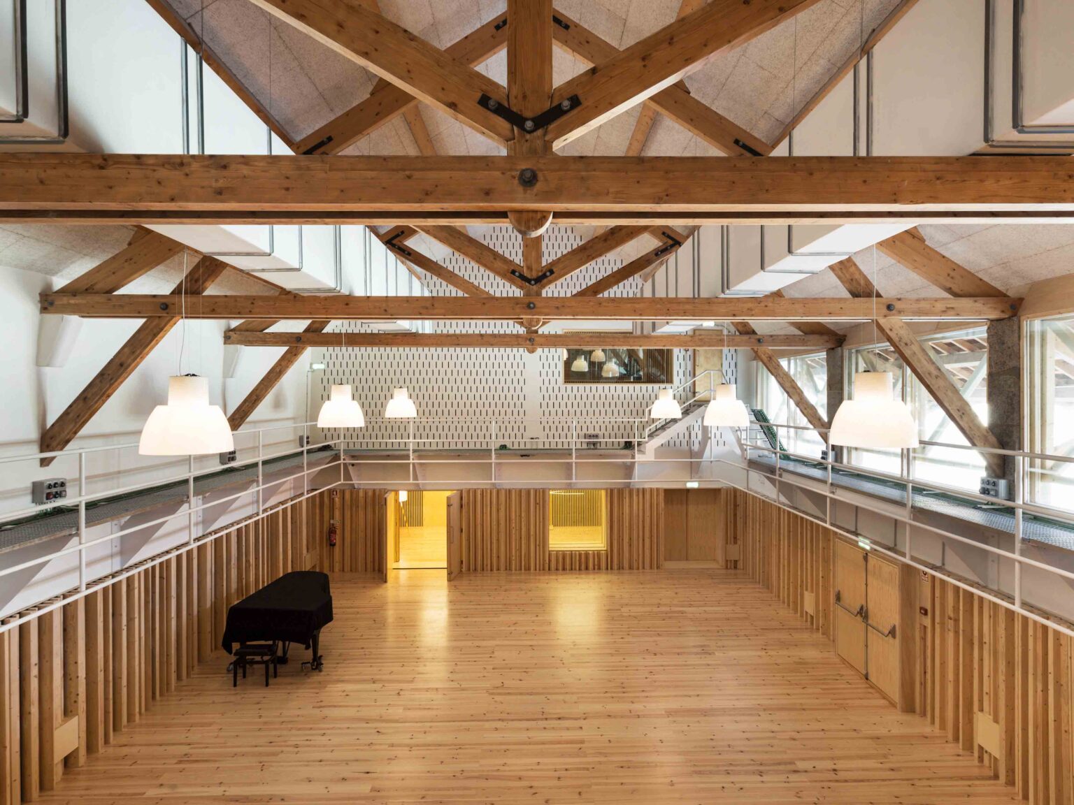 Prodotti e soluzioni per l’isolamento termico ed acustico e il comfort indoor - Celenit ...